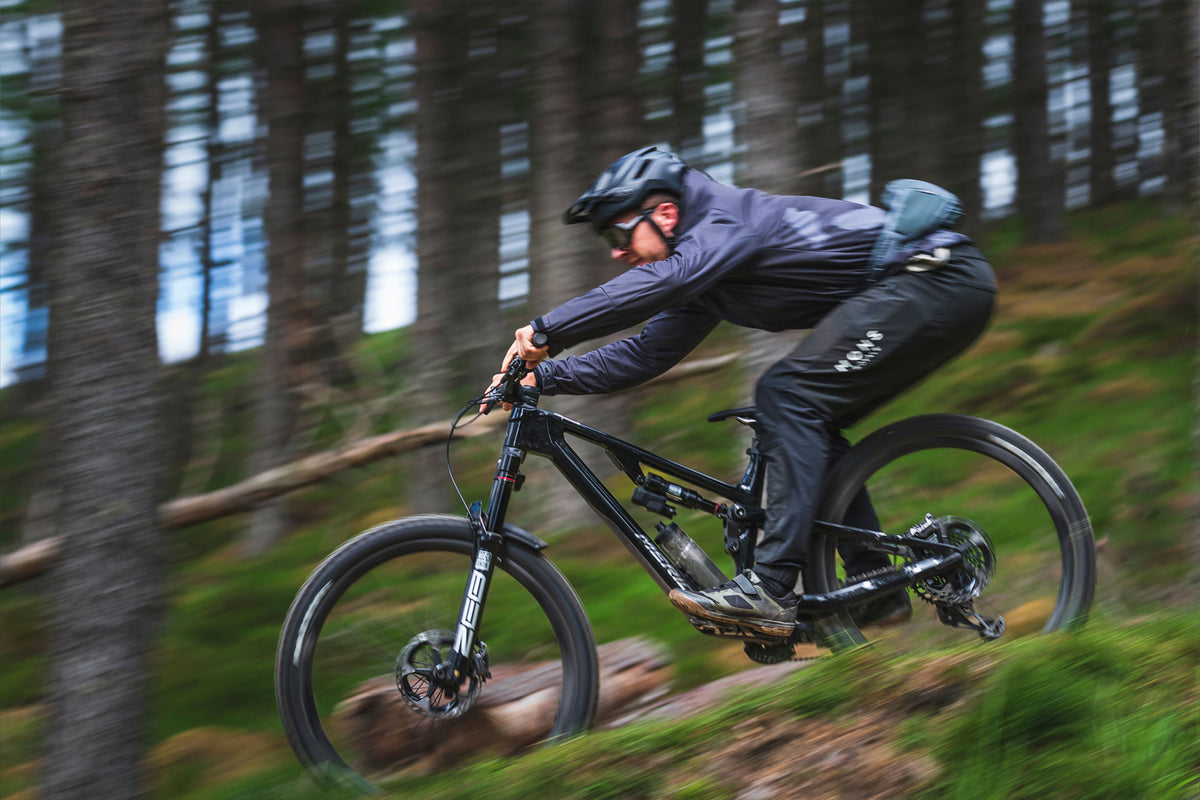 One Sixty 700 Dual Suspension MTB Grey/White Long/Large